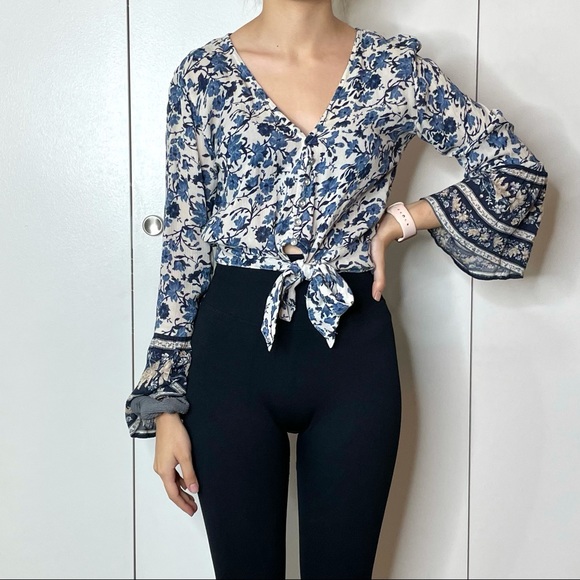 American Eagle Outfitters | Tops | Floral American Eagle Top | Poshmark
